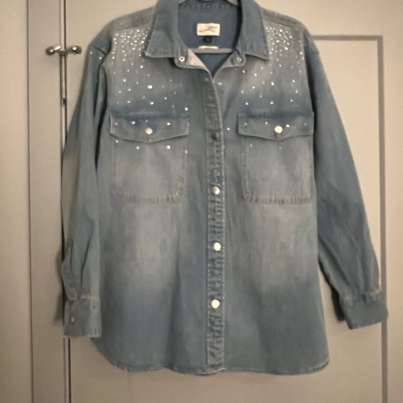 Universal Thread | Jackets & Coats | Universal Thread Blue Denim Shirt ...